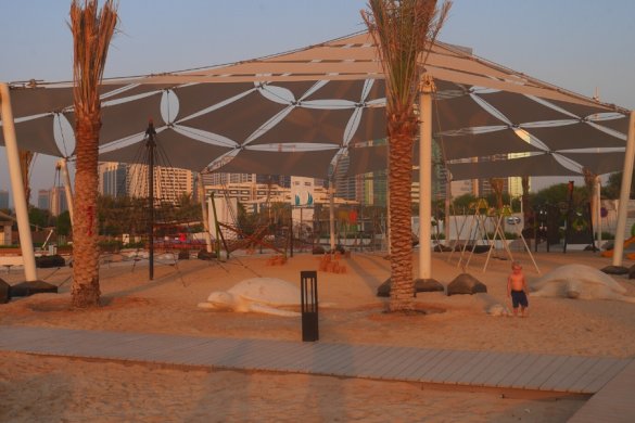 Complete Guide to the Abu Dhabi Corniche